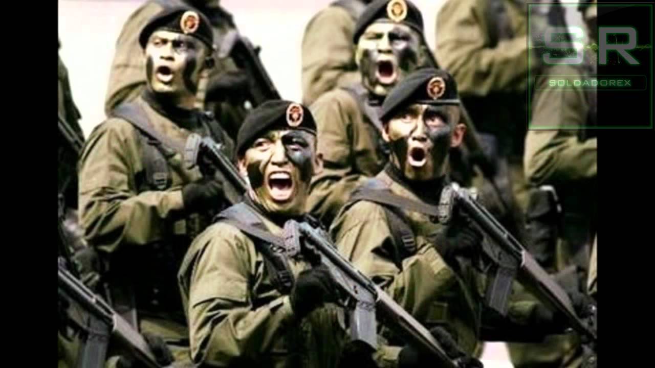 Kaibiles "Maquinas de Matar" Vs GAFES - YouTube