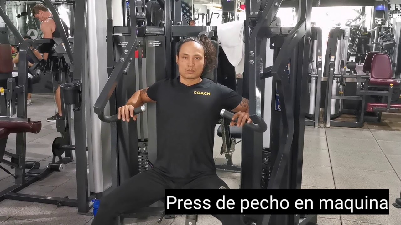 Press de pecho en maquina 1080p - YouTube