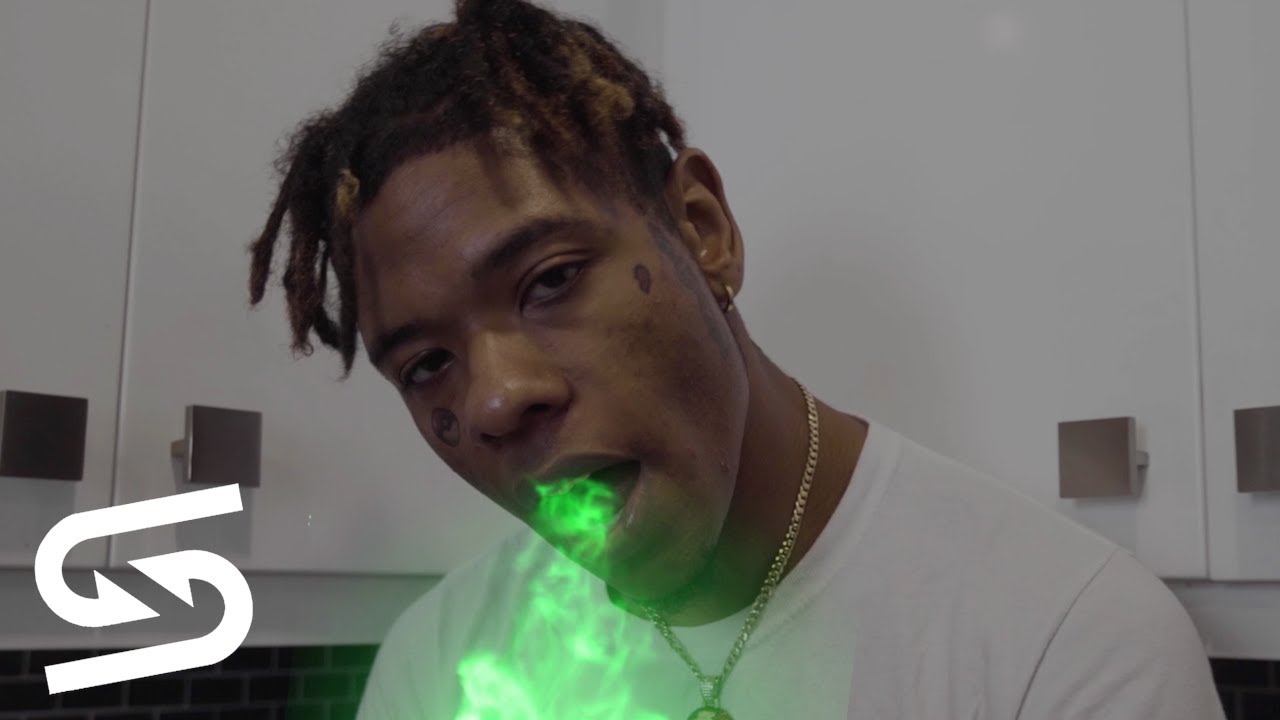 AGoff - "Put In A Bag" (Official Music Video) @SOULEMPIRELTD - YouTube