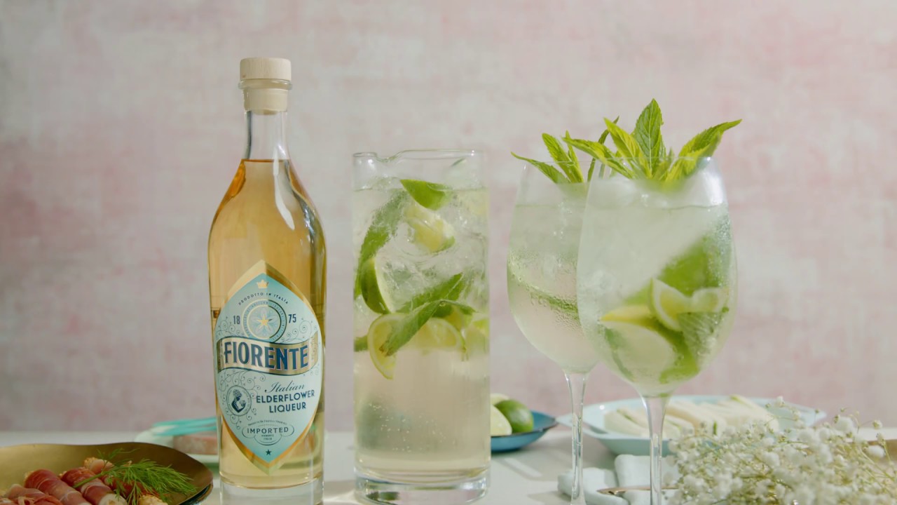 How to make a Fiorente Spritz cocktail | Simply Cocktails Recipe - YouTube