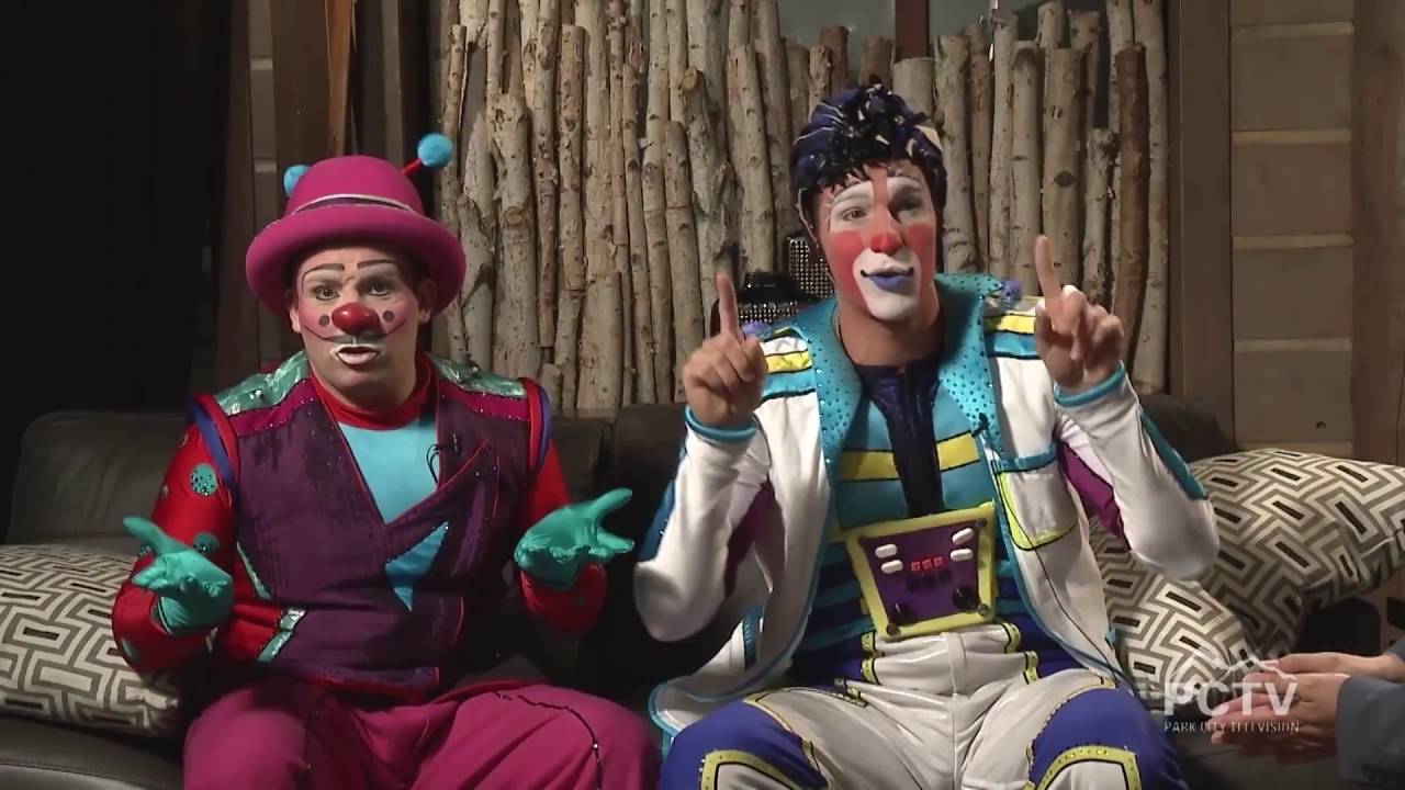 Ringling Bros. Clowns - YouTube