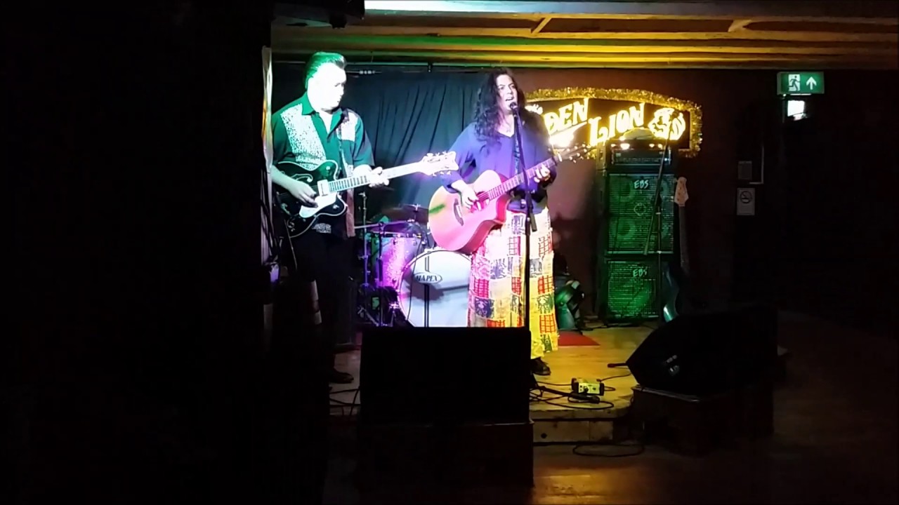 Rebecca Hosking and Ruzz Evans at The Pigsty Hill Blues Club May 25th ...