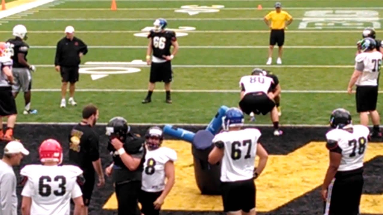 QB sack IOWA Football camp Jacob Marnin - YouTube