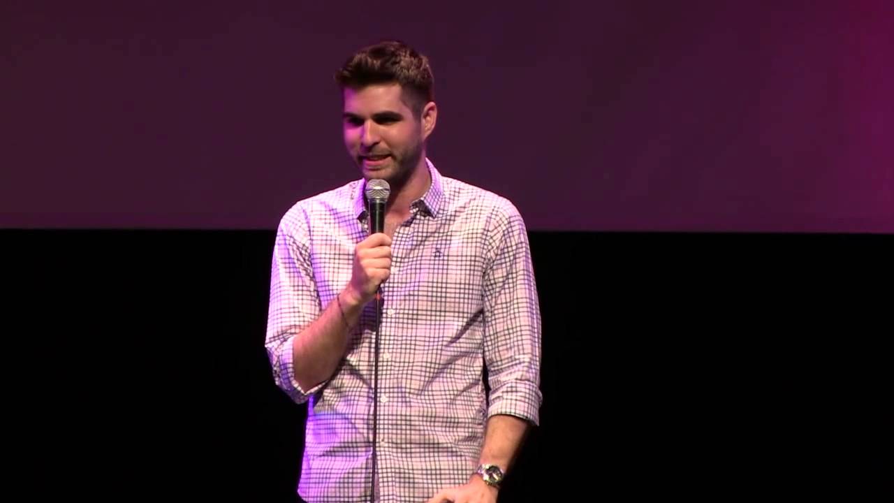 Juampi González - Stand Up Argentino - Velma Café 2014 - YouTube