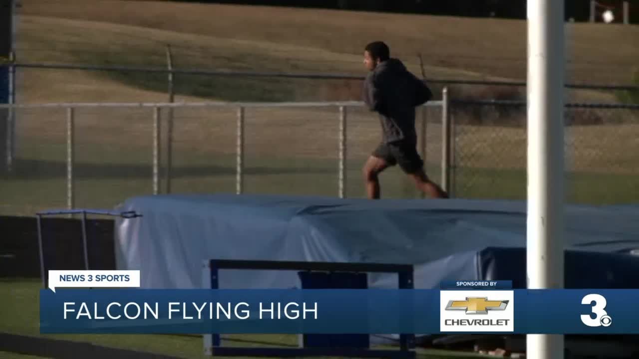 Running with autism, Mason Simmons flies high with Falcons - YouTube