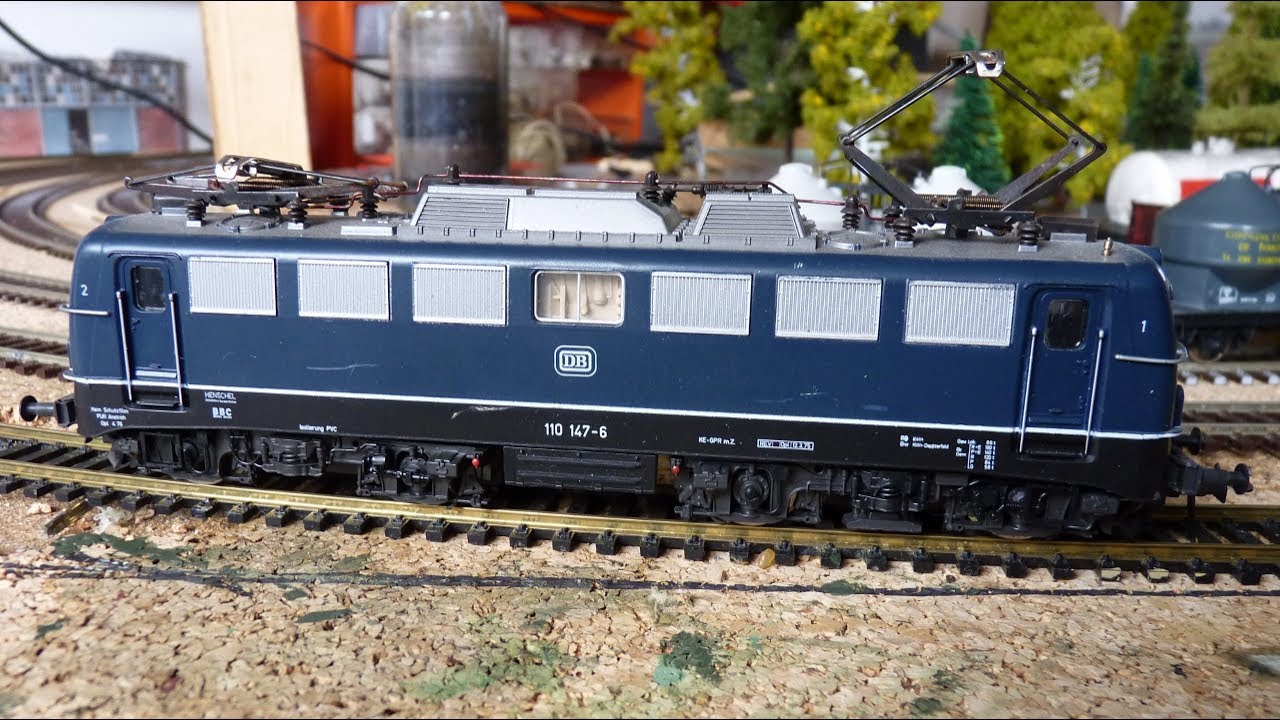 Arrived today, Roco BR 110 147, before 1968 E 10.1, since 1956 - YouTube