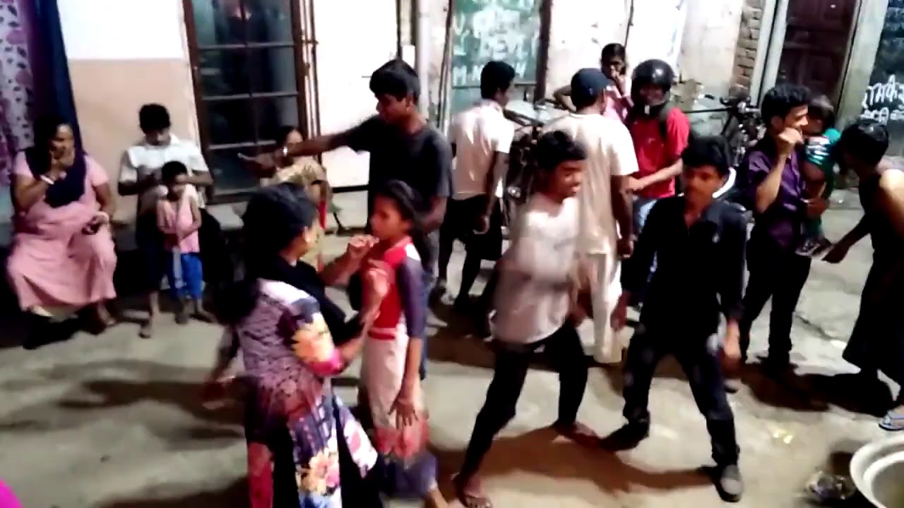 Dancing enjoying just for fun - YouTube