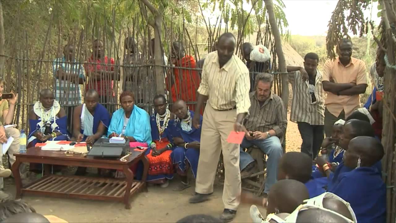 Van Rompuy's ontdekken Trias in Tanzania - YouTube