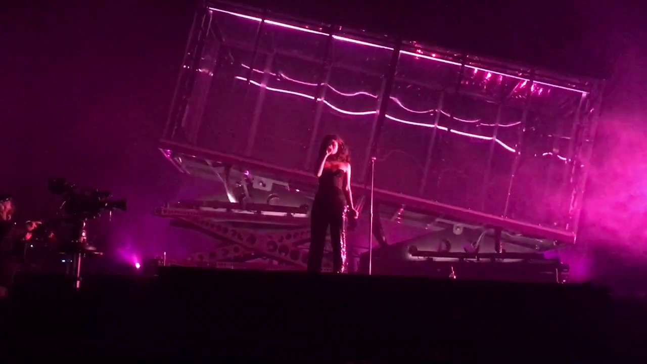 Lorde @ Coachella 2017 // Team - YouTube