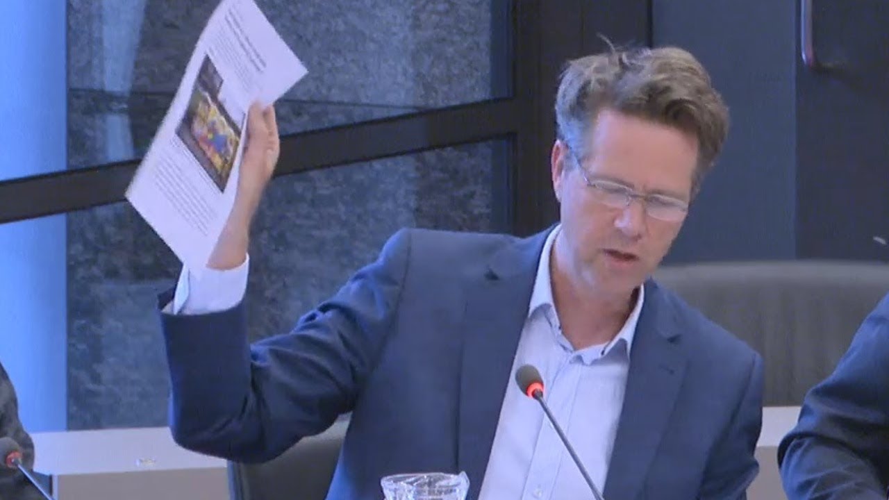 Martin Bosma (PVV) botst met minister van Cultuur over diversiteit ...