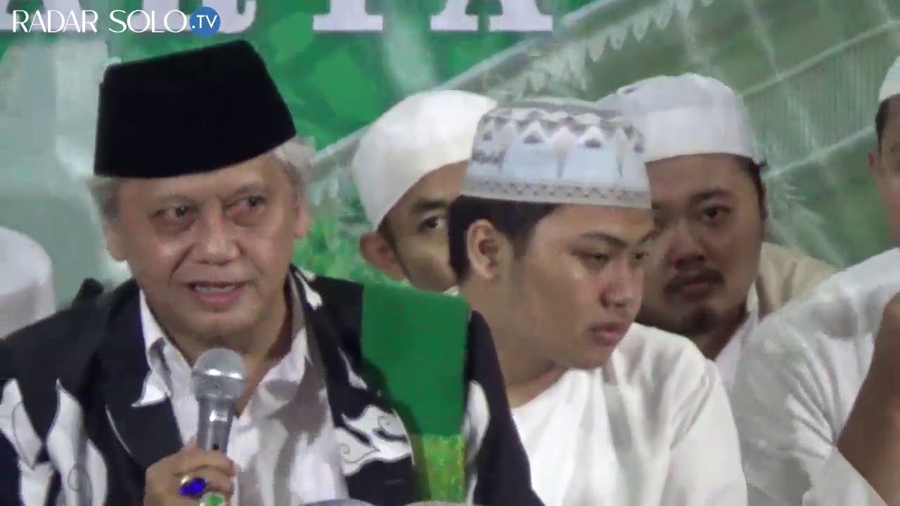 NDALEM GONDOSULI LAWEYAN ADAKAN PENGAJIAN MAULID NABI - YouTube