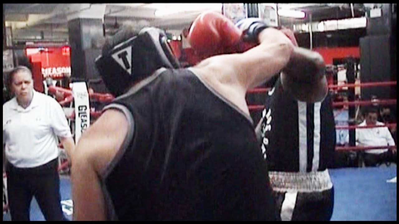 Master Boxers : The Big Boys : 3 rounds . - YouTube
