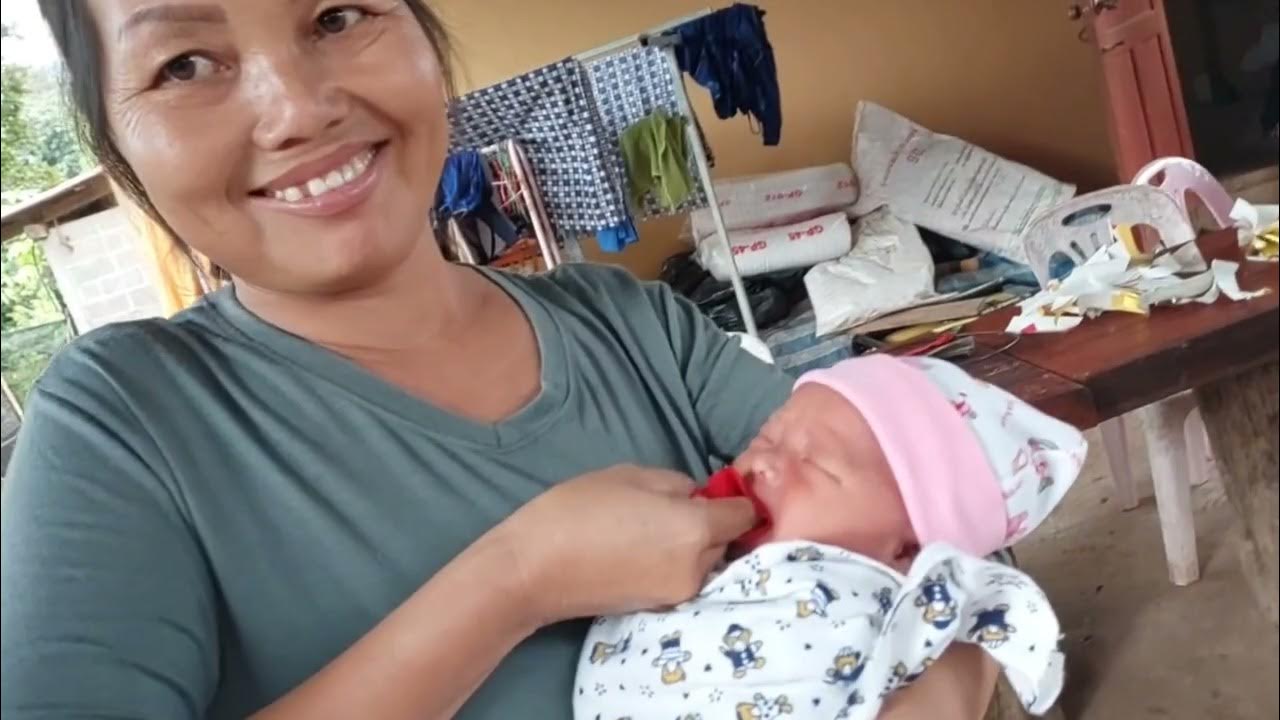 hnub no ua kev zoo thiab tis npe rau kwv keo nkawv tus me tub - YouTube