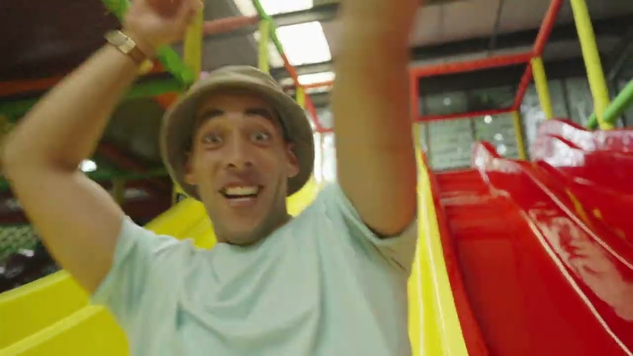 Toi Time | Buzz's Adventures | Playground Exploration - YouTube