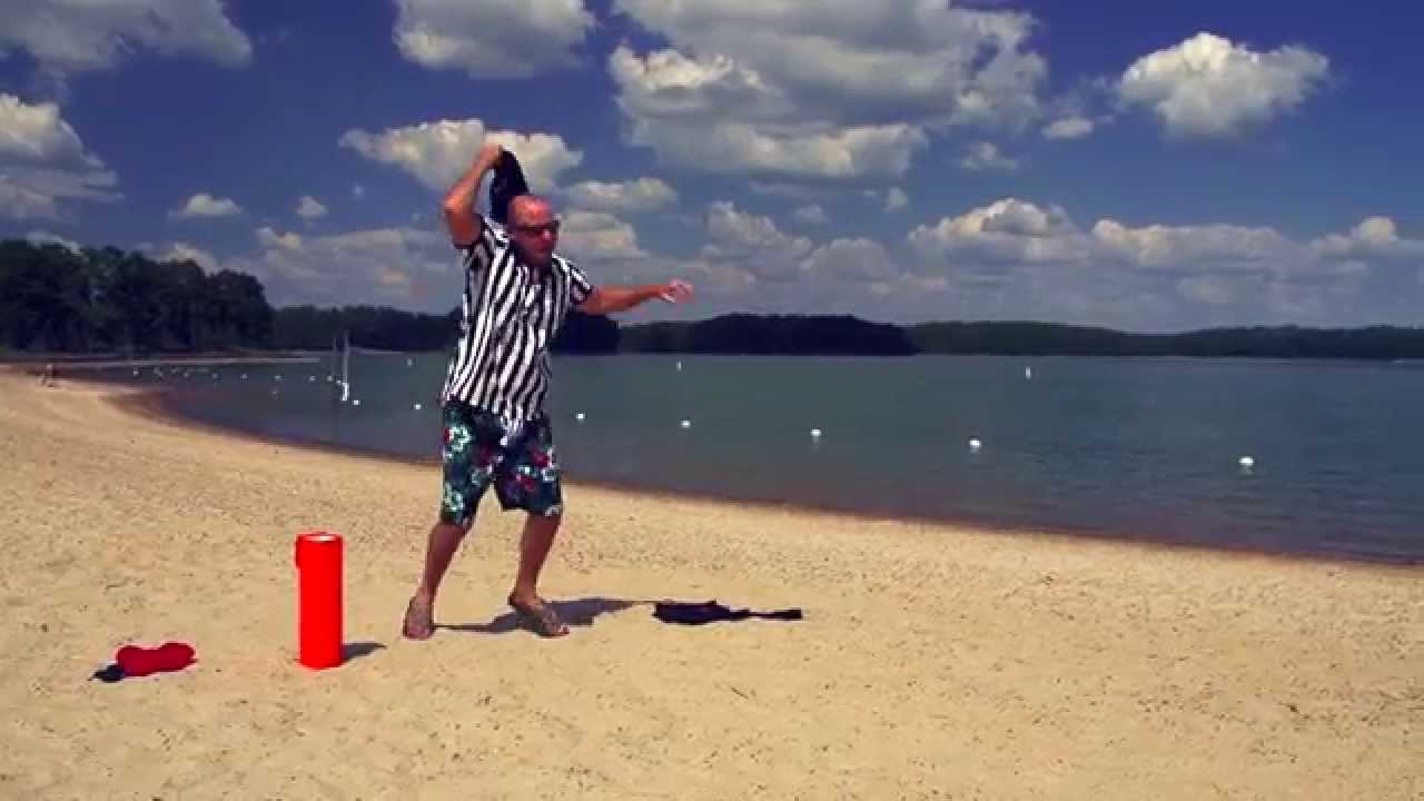 FLAGGER - THE ORIGINAL FLAG TOSS GAME - YouTube