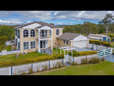 4 DEAN DRIVE - OCEAN VIEW - YouTube