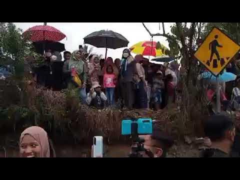 Ribuan Warga Saksikan Pra Rekontruksi Kasus Pembunuhan Tuti dan Amalia di Jalancagak Subang ...