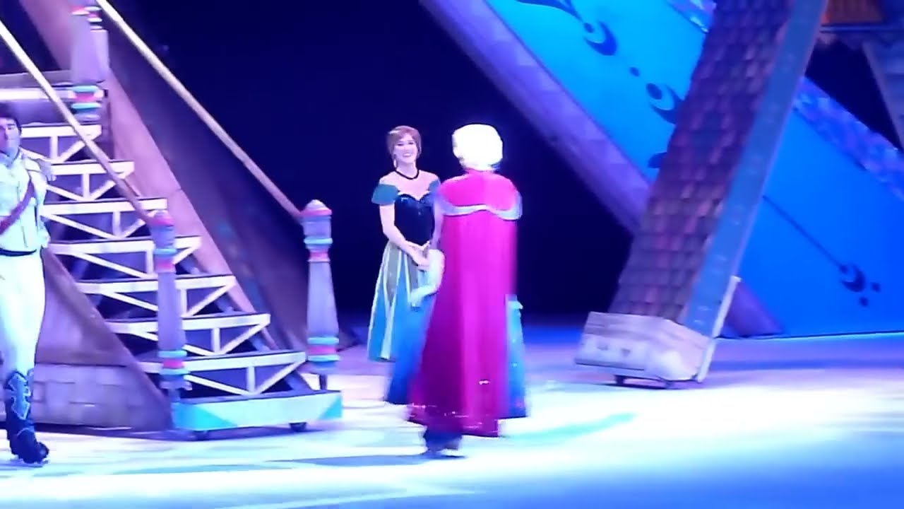 Disney On Ice - Frozen Part 7 - YouTube