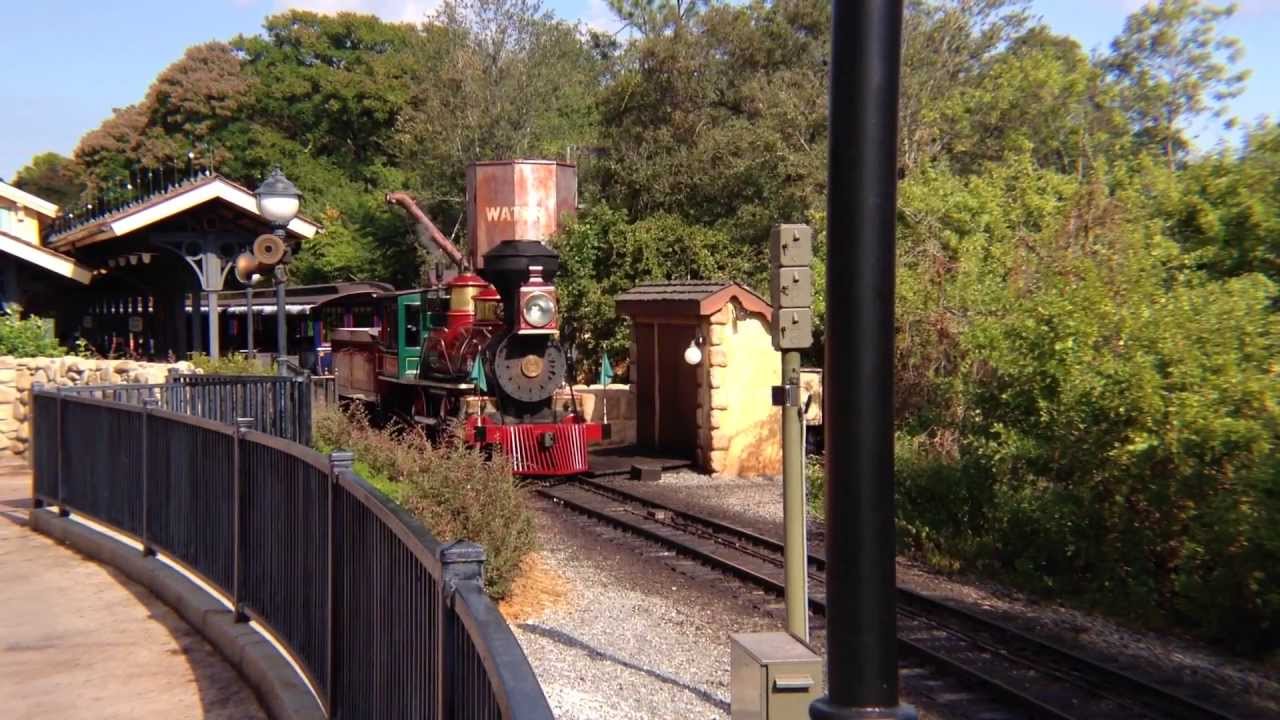 Roy O. Disney Engine #4 Watering & Pulling The Grade - YouTube
