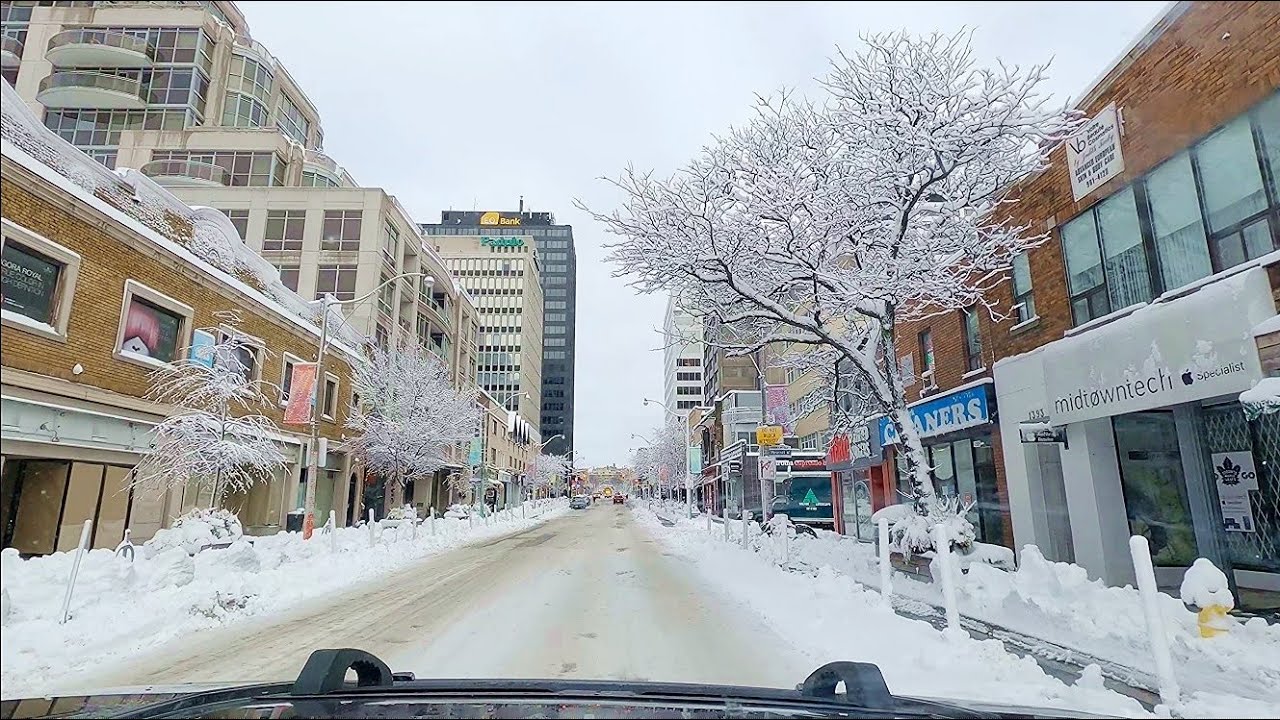 4K🇨🇦 Discover CANADA - Driving in Toronto after Heavy Snowfall on Yonge ...