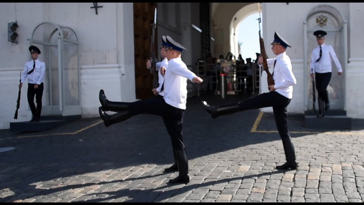 Red Square Changing of the Guard Moscow Russia - YouTube