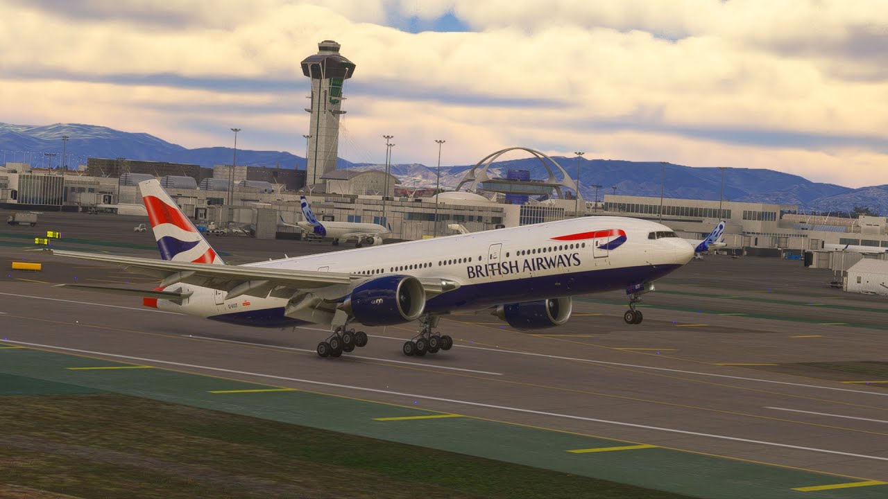 Terrifying Moment! Boeing 777 Nearly Crashes While Landing at ...