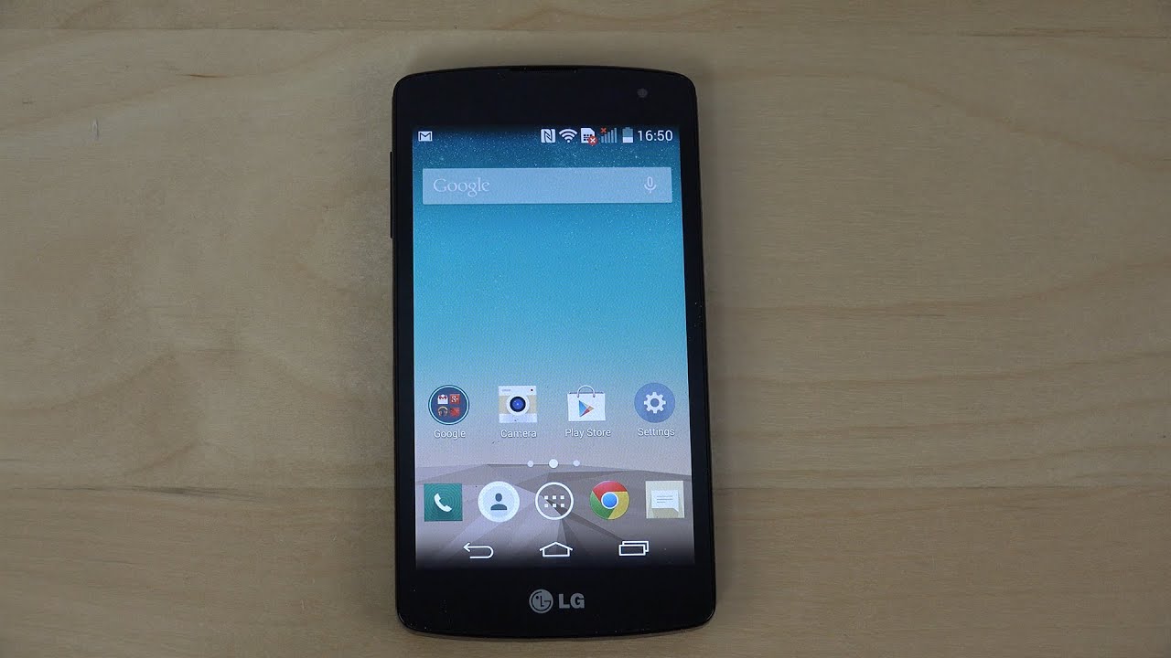 LG F60 - First Look (4K) - YouTube