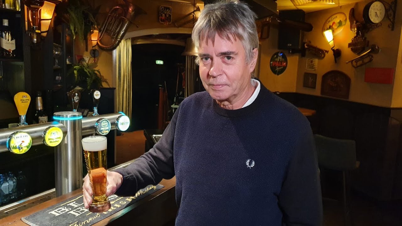 SPECIAL | Voorzitter Martin Mos nog niet klaar bij De Graafschap - YouTube