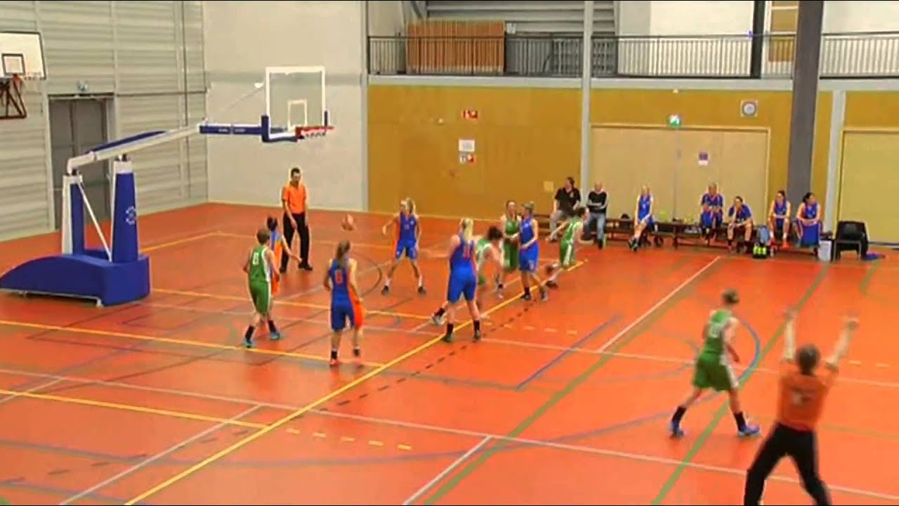 Groene Uilen verliest van Almonte - YouTube