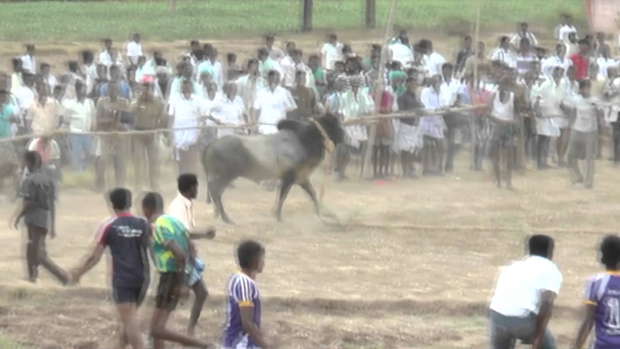 ERUTHUKATTU KEELATHOOVAL - YouTube