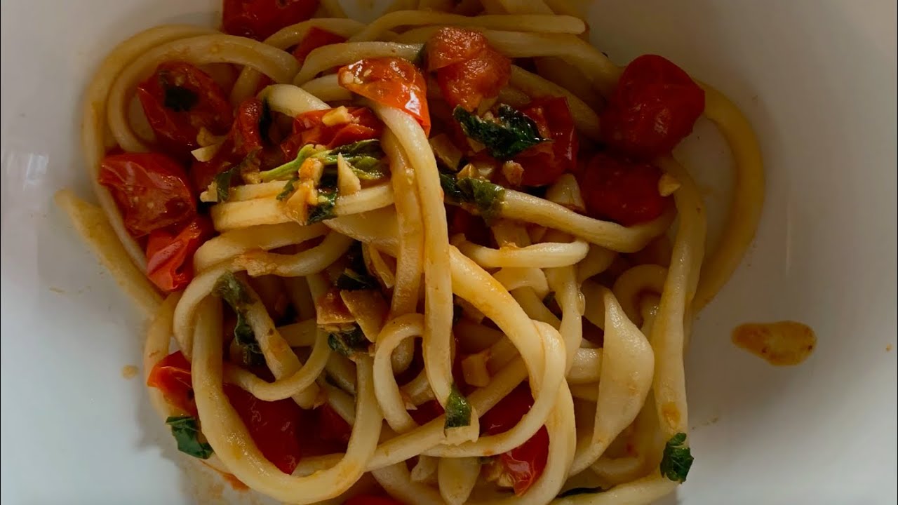 How to Make Pici Pasta (1 of 2) - YouTube