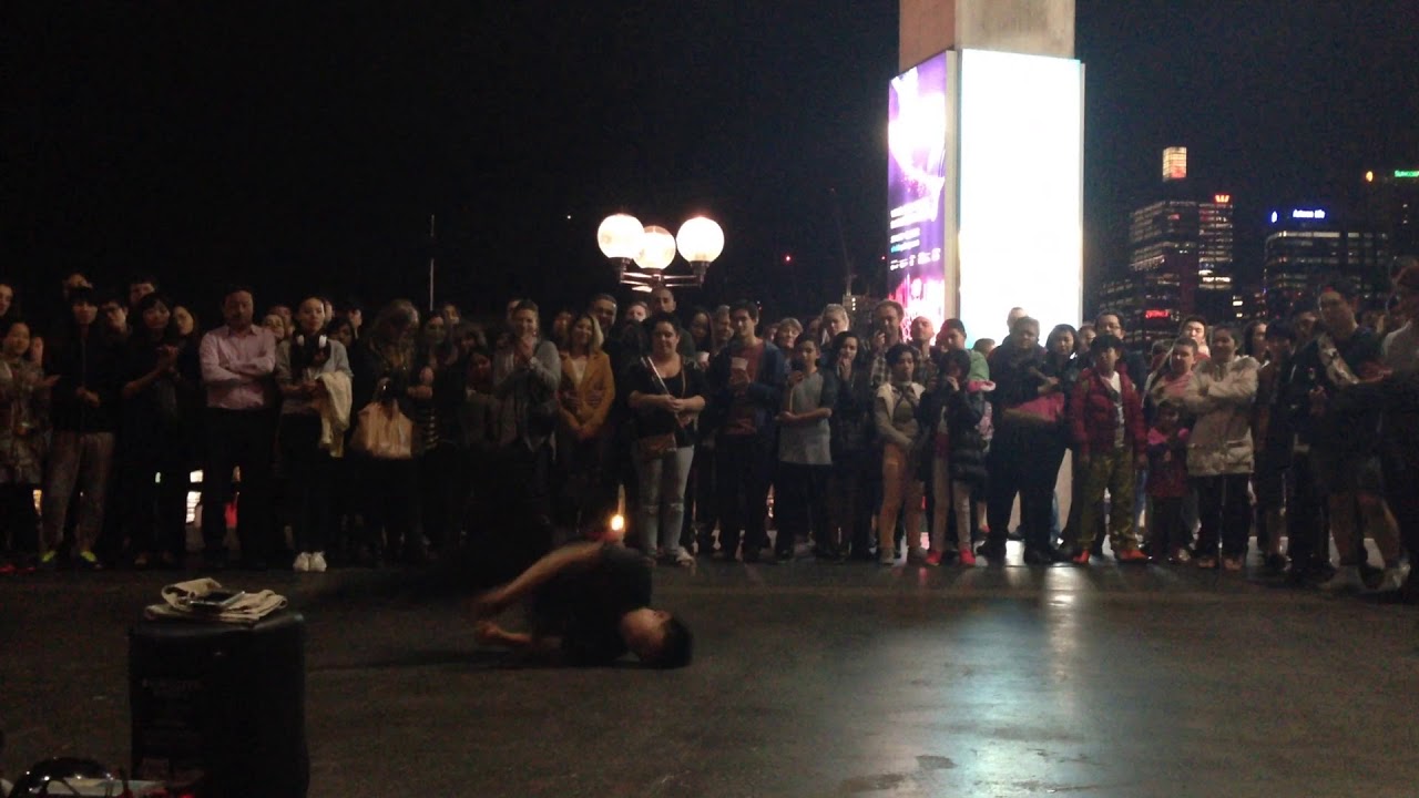 Amazing B-boying Steps performed at Darling Harbour - YouTube