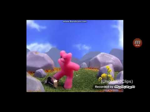 When Giggles HTF Steps On Lego - YouTube