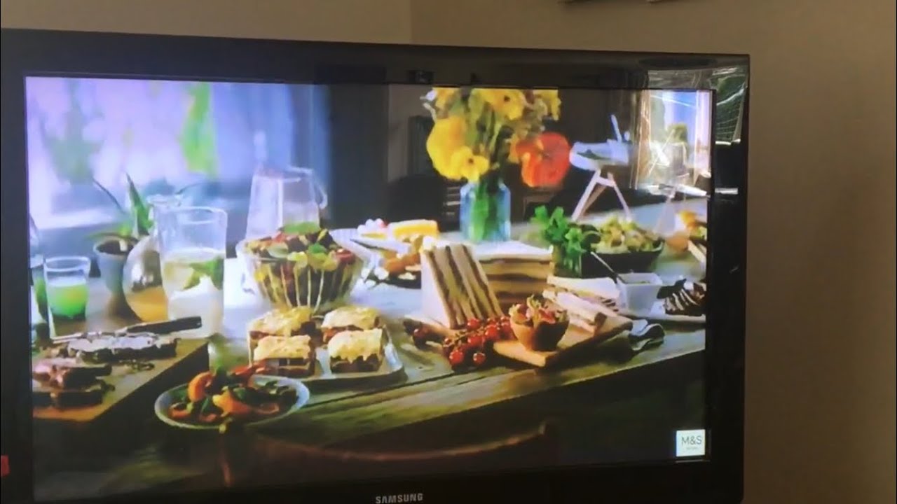 The worst time to put a commercial ever!(watch till end) - YouTube