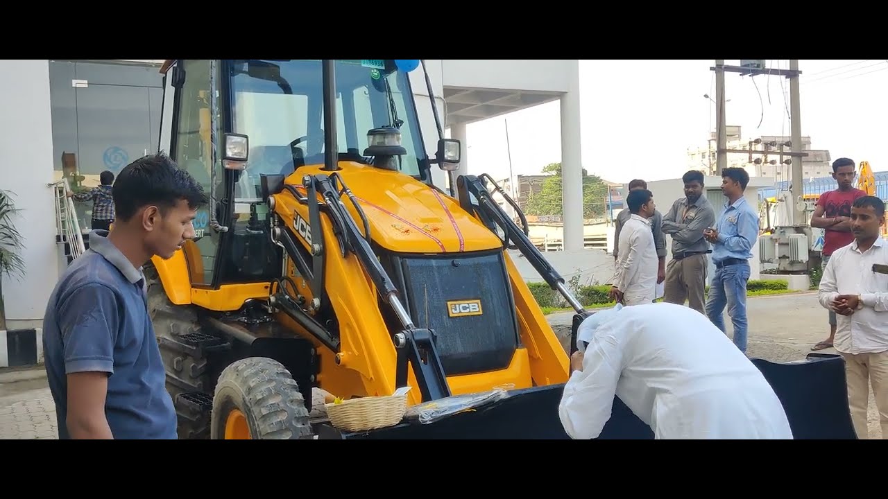 New JCB Backhoe Loader At Patliputra Showroom. - YouTube