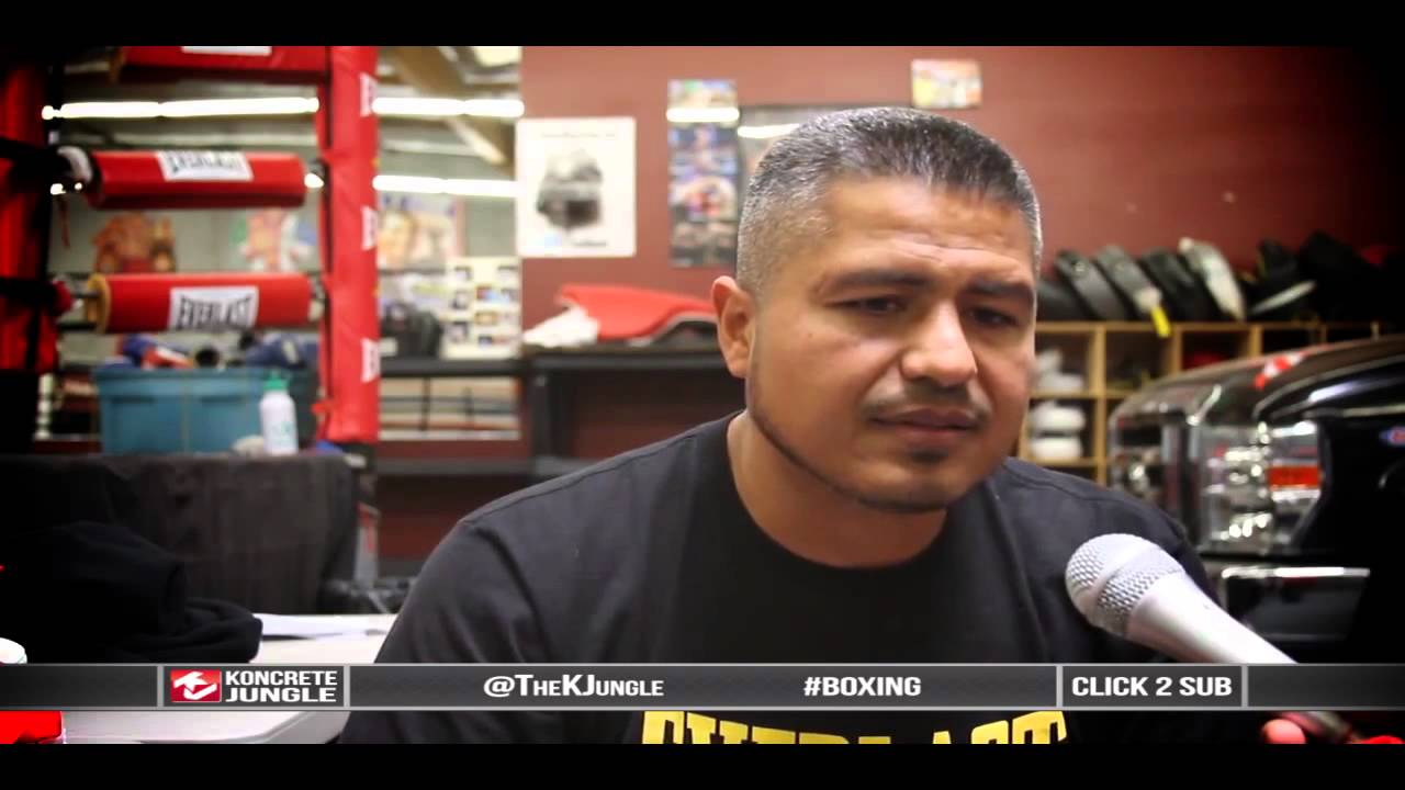 Robert Garcia on Alex Ariza helping out Brandon Rios & Mikey Garcia ...