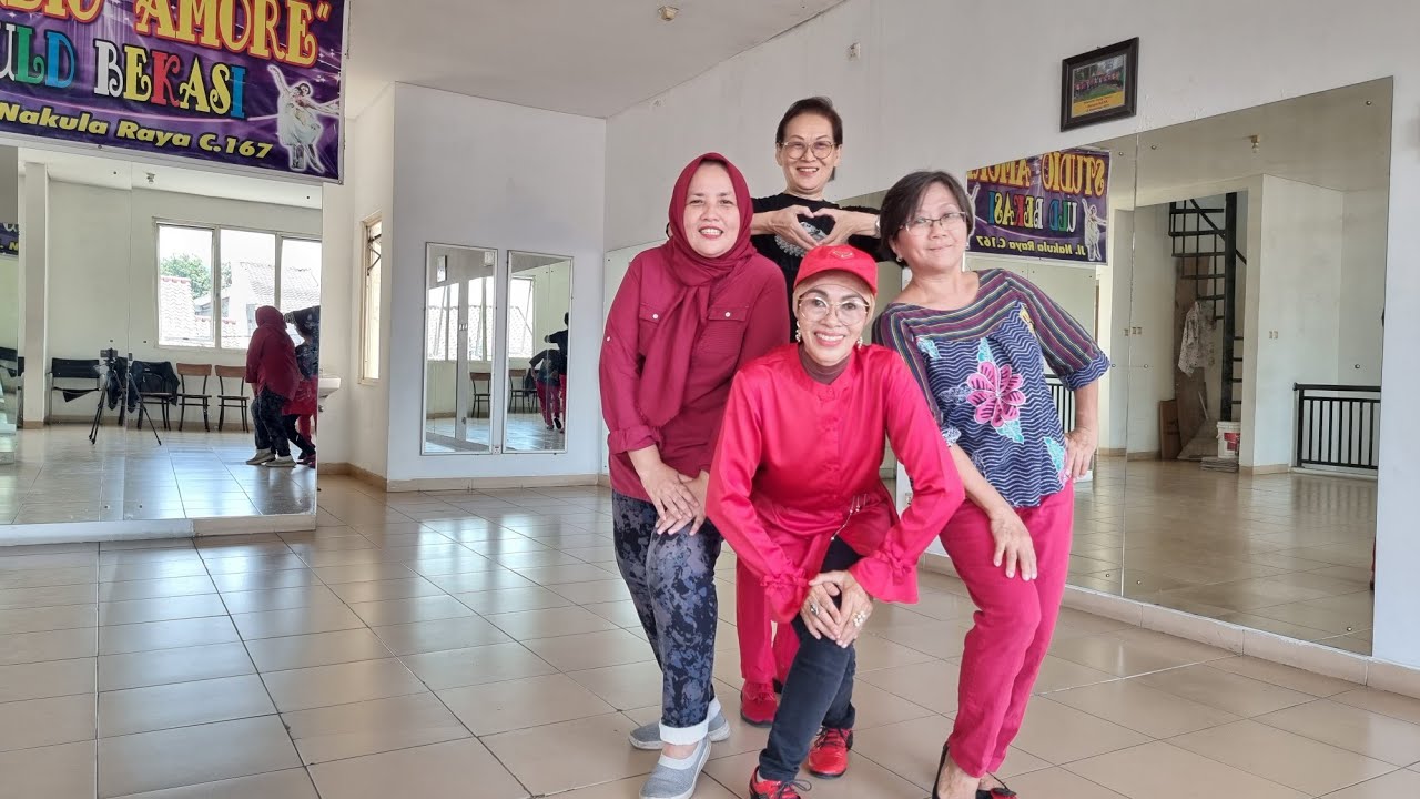 My Broken Heart Line Dance (Choreo Gary O' Reilly) - YouTube