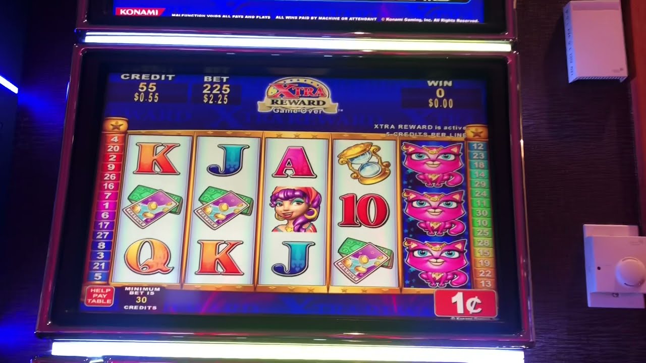 Live play on Clairvoyant cat slot machine - YouTube
