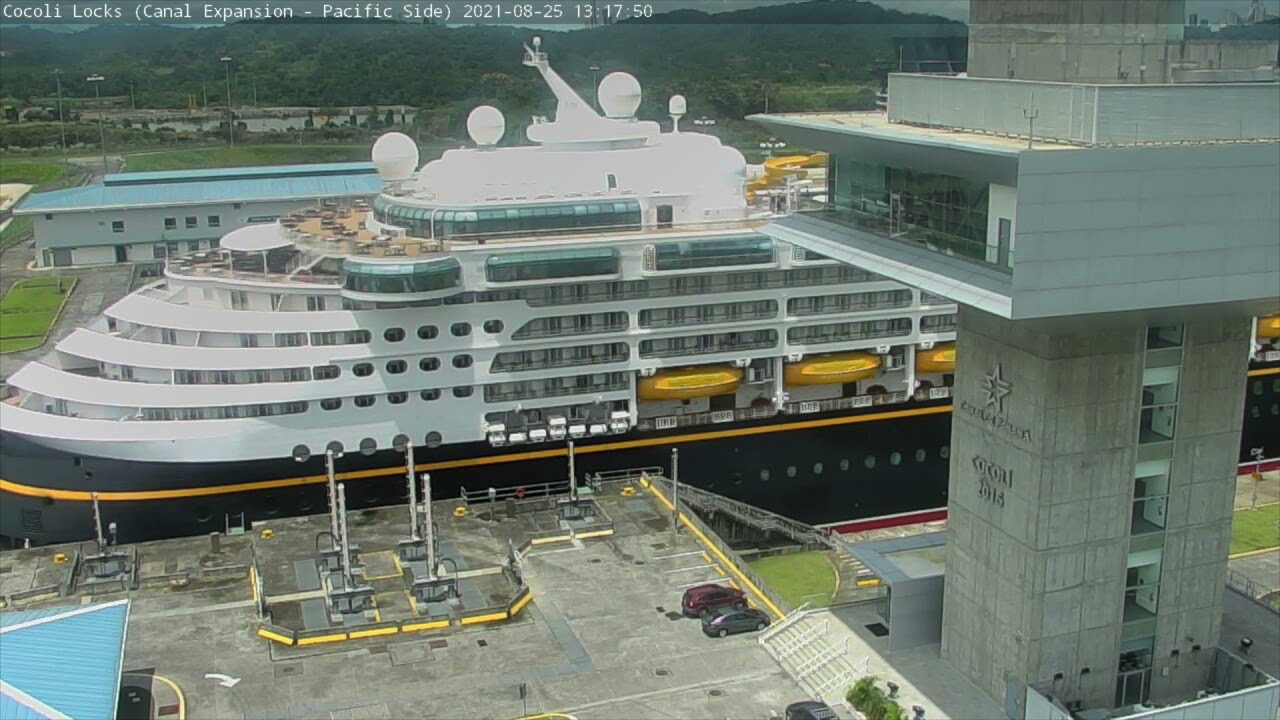 Disney Wonder Transits the Panama Canal's Cocoli Locks - August 25 ...