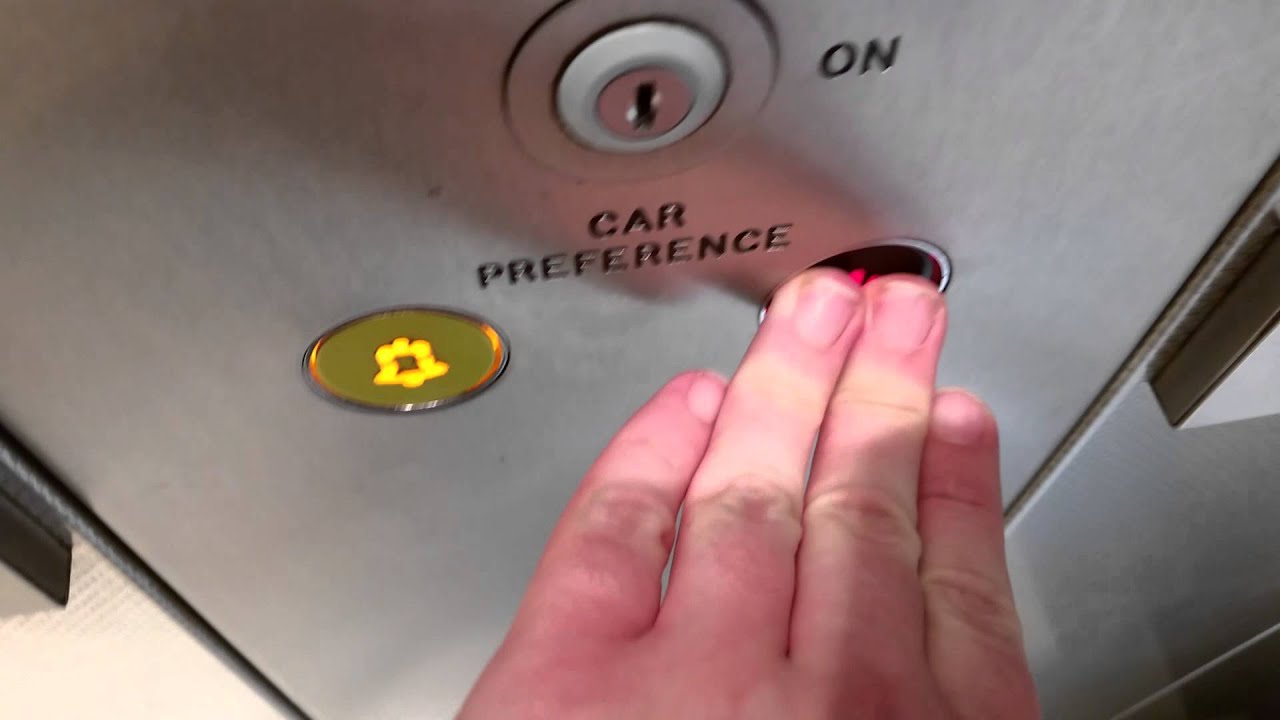 Ace Lift @ Primark in Wrexham - YouTube