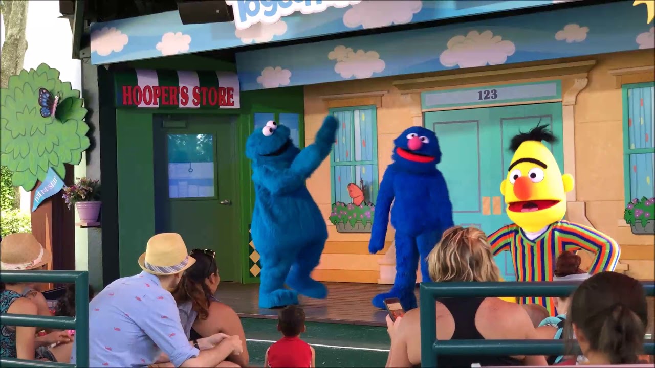 New Elmo show at Busch Gardens Tampa! Let's Be Friends! - YouTube