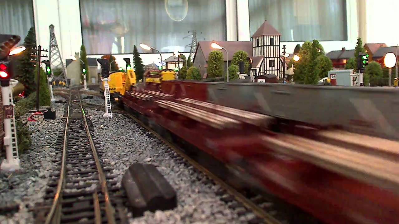 EWS 08 Sound Goods BR 08 Track Maintanance Unit - YouTube