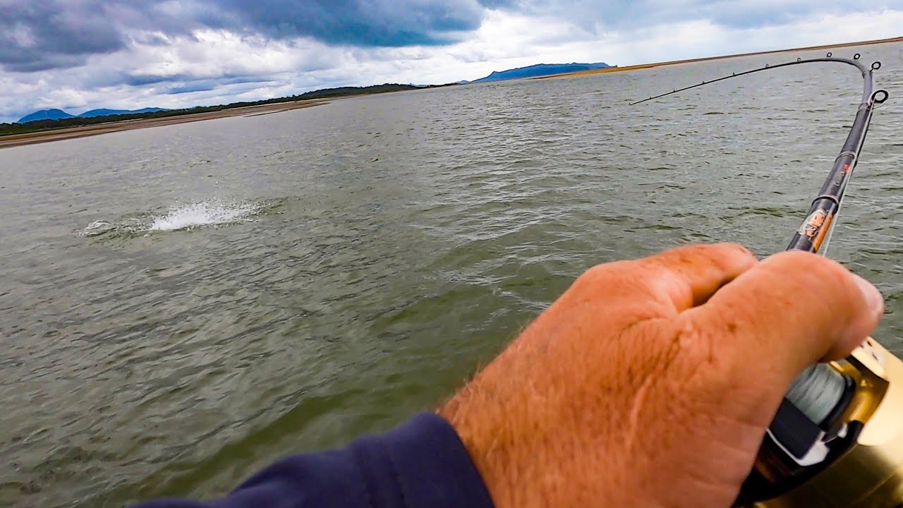 Fishing Shallow Estuary Flats - YouTube