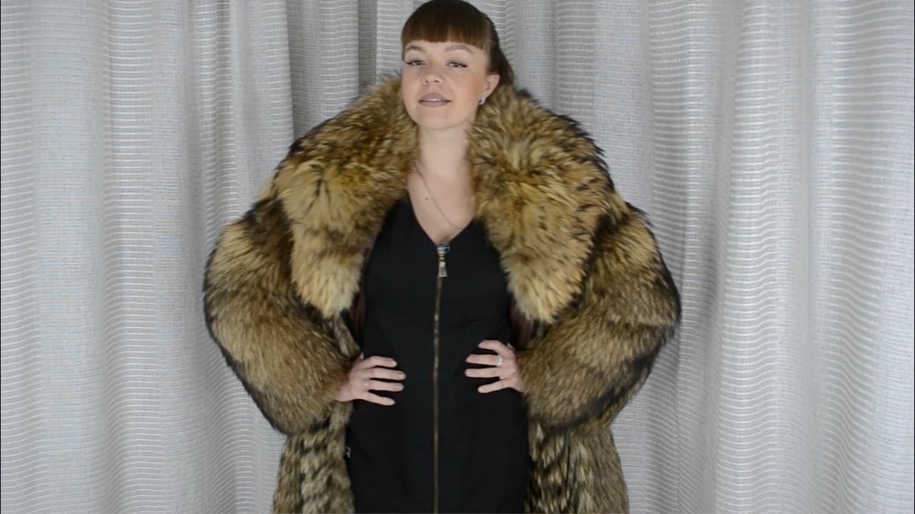 Fur coat raccoon with fluffy big collar | FursBerry sale furs eBay ...