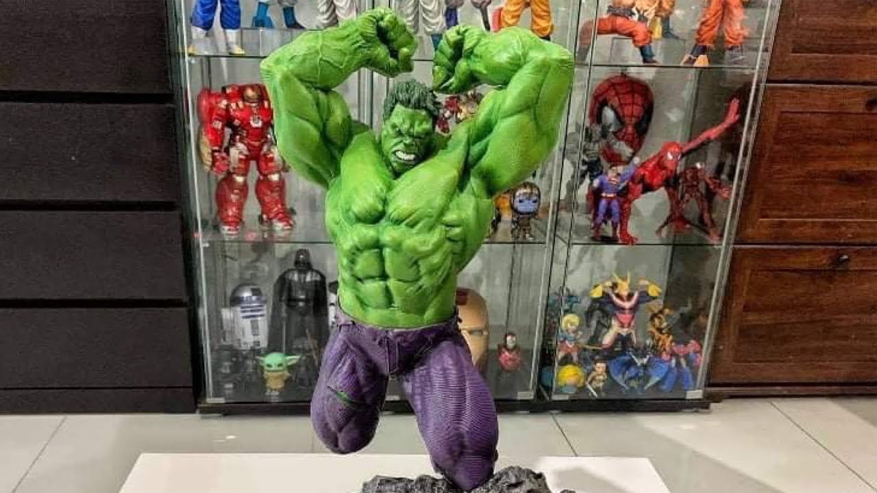 Incredible Hulk Resin Statue by Diamond Select | Team Pabiana - YouTube