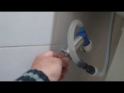 Trocando as mãos pelos pés