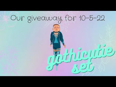 Royale High Giveaway for Gothicutie Set - UPDATE - winner is ...
