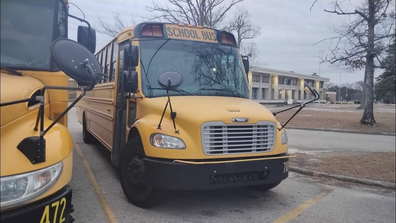 2009 Thomas C2 Bus 708 Walkaround - YouTube