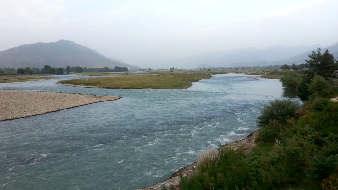 Swat River near Shamozai - YouTube