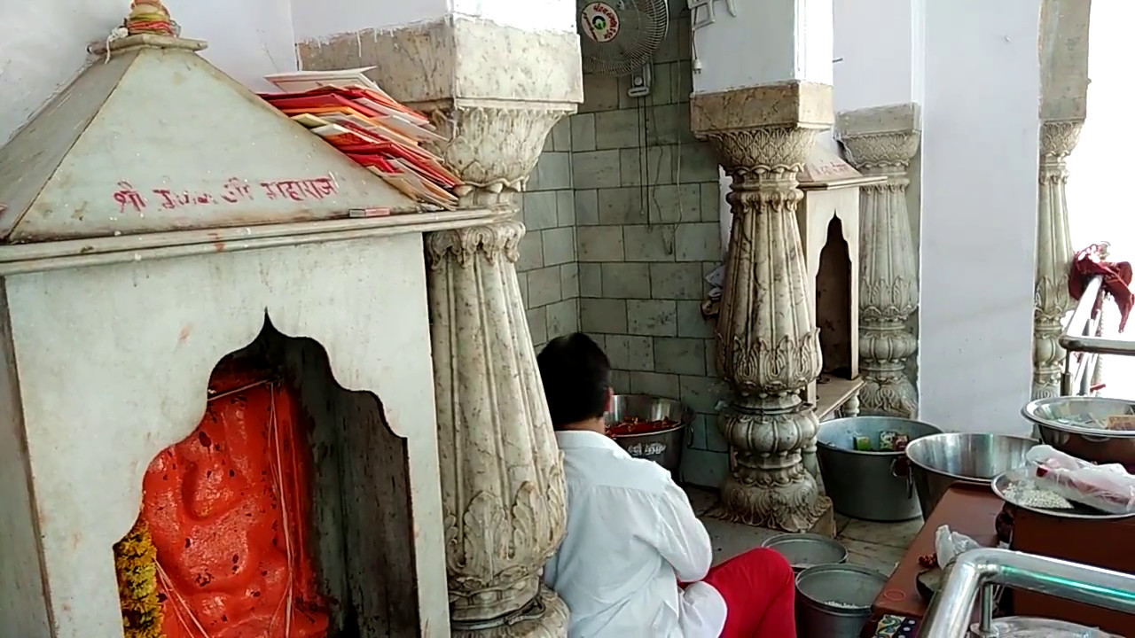 Jamwai mata jamwaramgarh mandir darshan kuldevi - YouTube